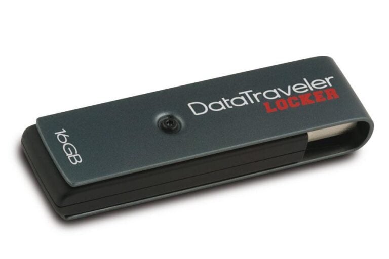 Comparatif Kingston DataTraveler Locker 16 Go contre Kingston DTMCK ...