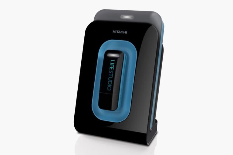 Comparatif Hitachi LifeStudio Mobile Plus - 500 Go contre Hitachi Touro ...
