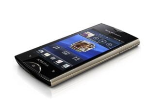 Comparatif Sony Ericsson Xperia Ray contre Realme 16 Pro+ - 01net.com