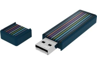 Comparatif Emtec Speedway S560 32 Go contre Kingston Kingston ...