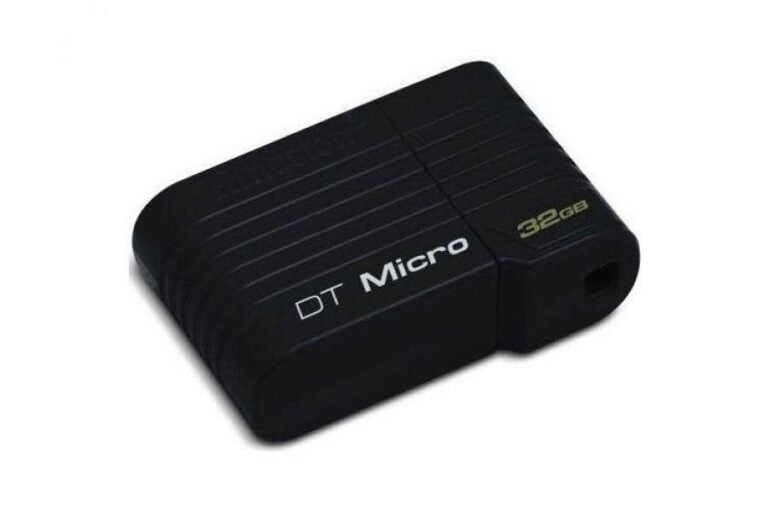 Comparatif Kingston DataTraveler Mini Migo 2GB contre Kingston DTMCK ...