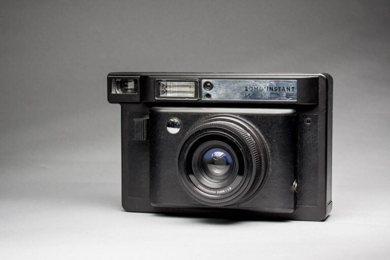 Comparatif Colossus contre Lomo Instant Wide - 01net.com