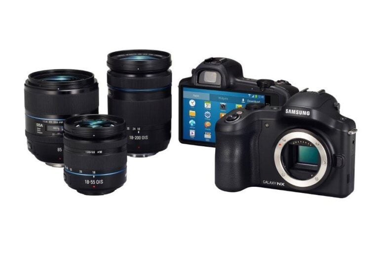 Comparatif Samsung NX100 contre Samsung Galaxy NX - 01net.com