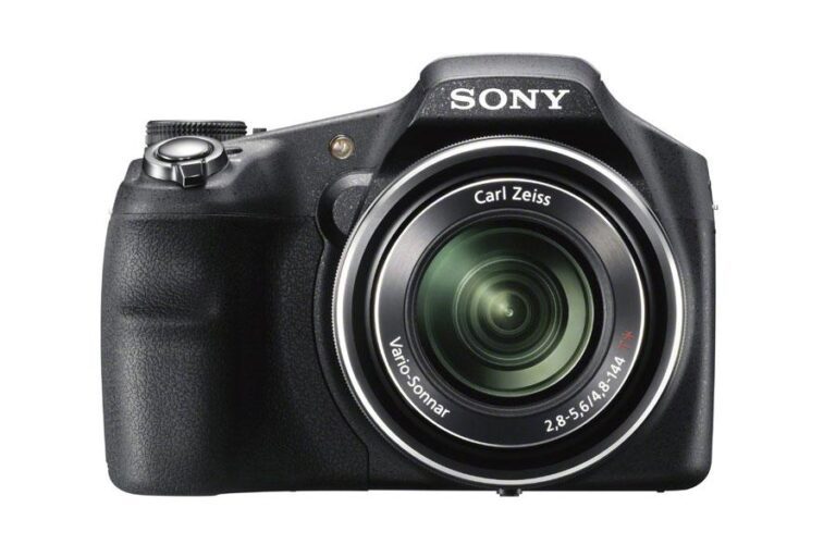 Comparatif Cyber-shot DSC-H9S contre Cyber-shot DSC-HX200v - 01net.com