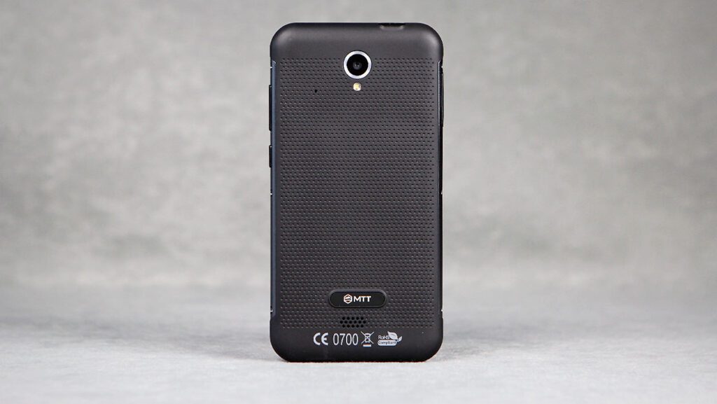 Test : MTT Ideal, un smartphone tout-terrain au prix trop élevé
