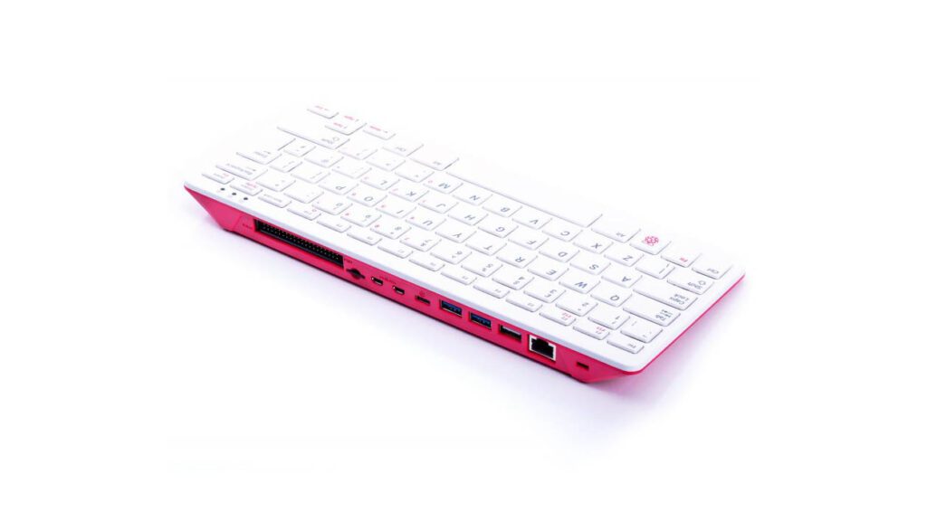 Raspberry Pi 400 : le mini-ordinateur se glisse enfin dans un clavier