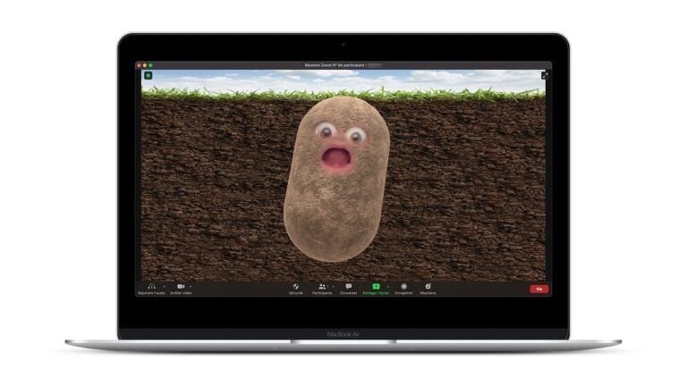 How to use filters to change your face during your Zoom meetings? - Techzle