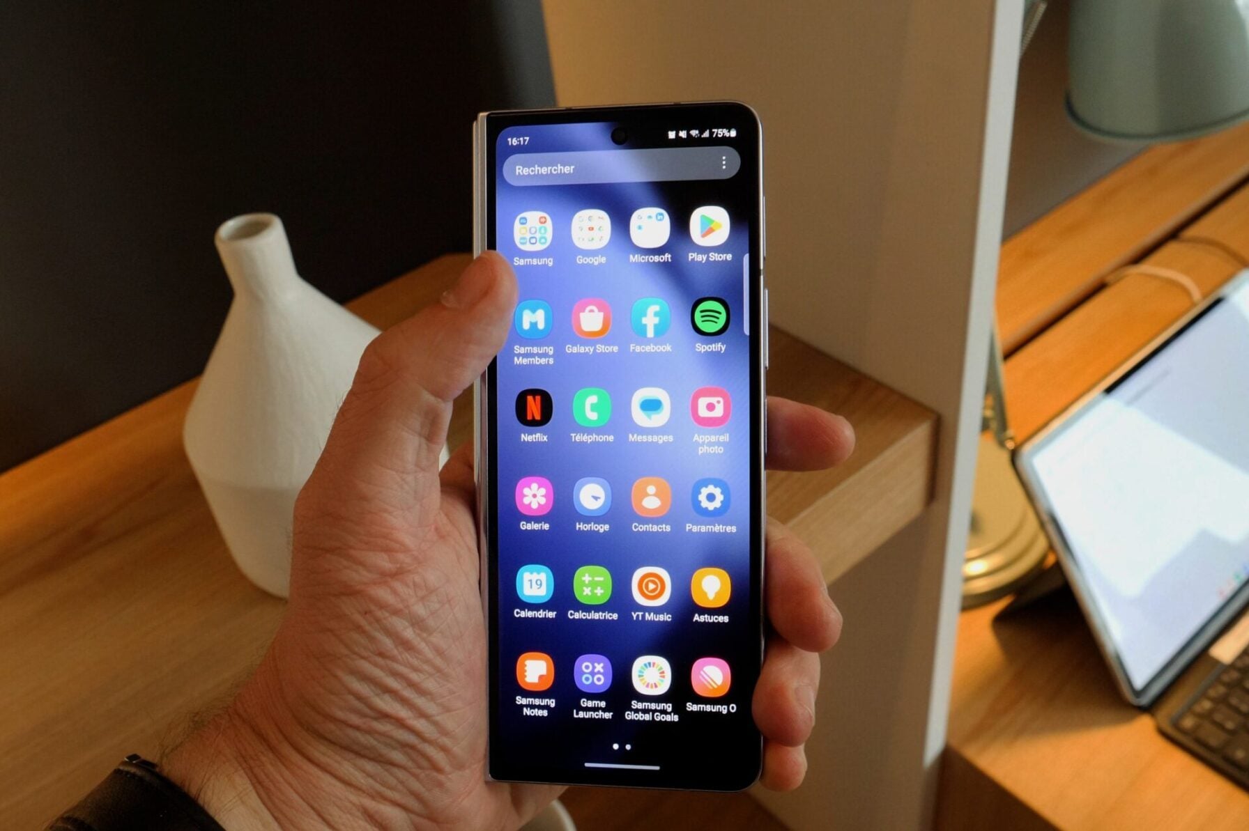 Samsung Galaxy Z Fold 5 : prix, date de sortie, toutes les infos sont là
