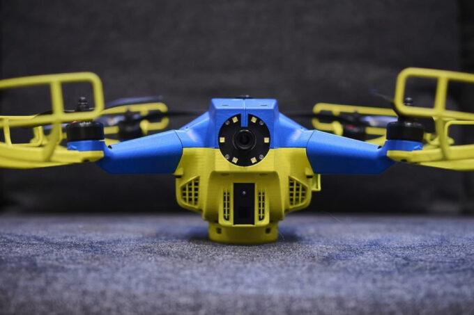 L’histoire derrière le drone bleu et jaune d’Ikea