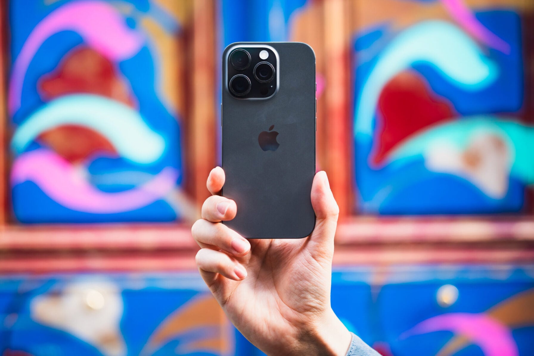 Apple iPhone 16 Pro - Fiche technique - 01net.com