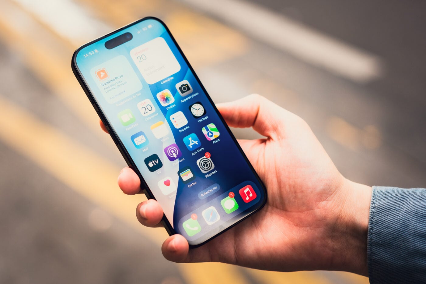 iPhone 16 : l'appareil photo plante, les utilisateurs accusent le ...