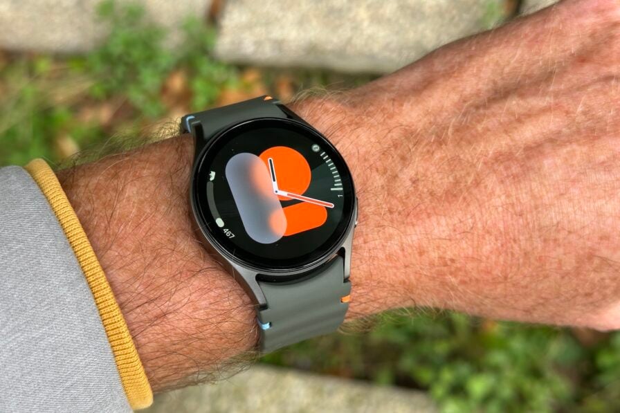 Comparatif Samsung Galaxy Watch 7 contre Huawei Watch Fit 5 Pro - 01net.com