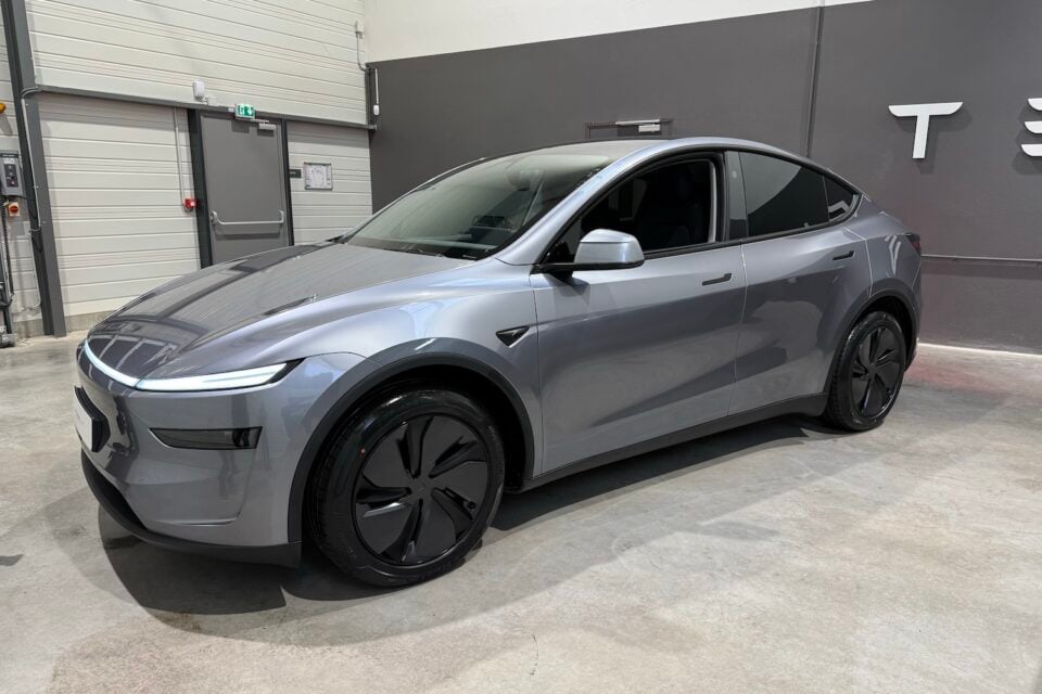 Tesla Model Y (2025) : la version la plus abordable (et les autres ...