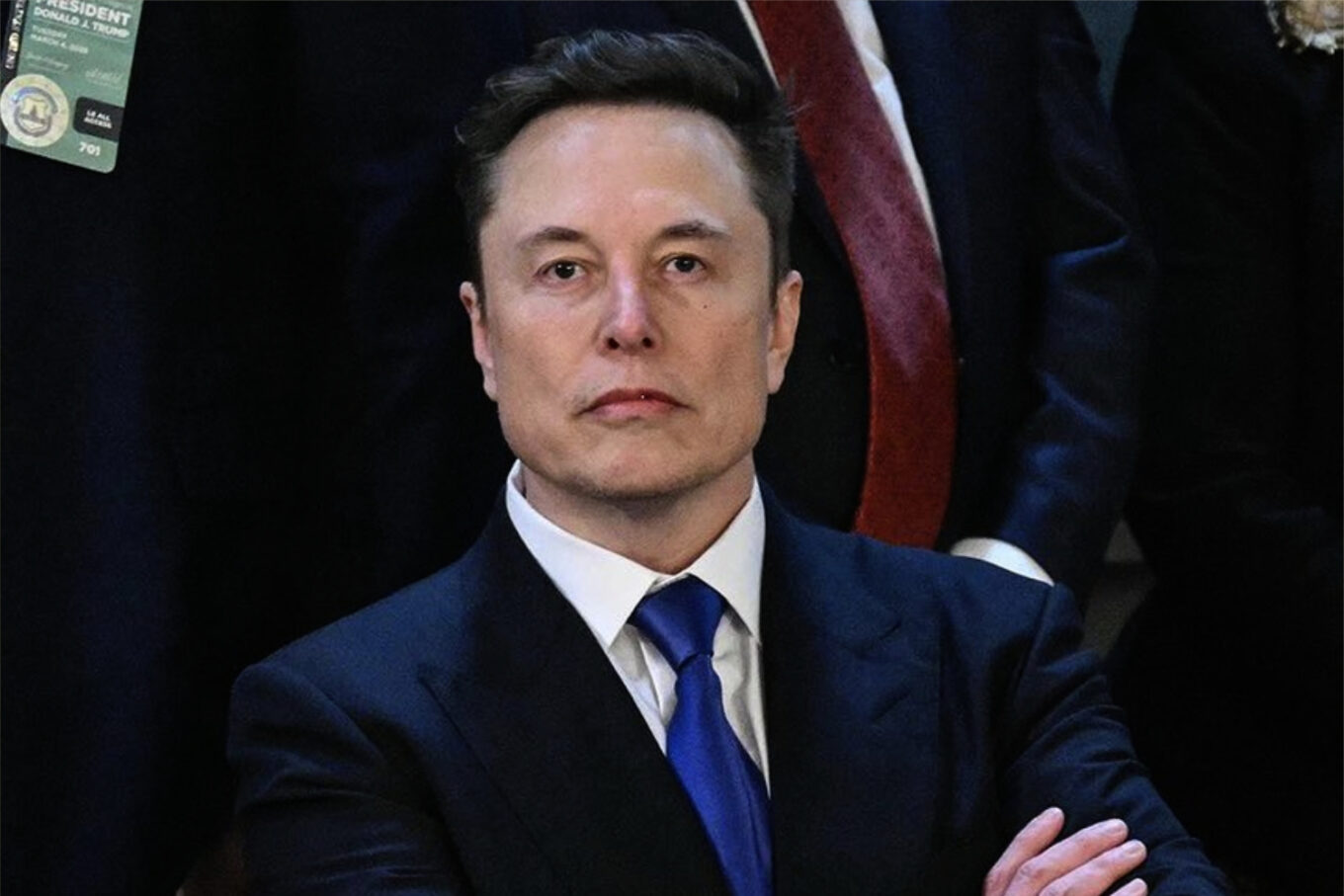 Elon Musk lance Grokipedia, une alternative 100 % IA à Wikipédia... qui ...