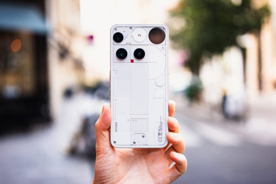 Les Nothing Phone (4a) pointent le bout de leur nez dans une fuite ...
