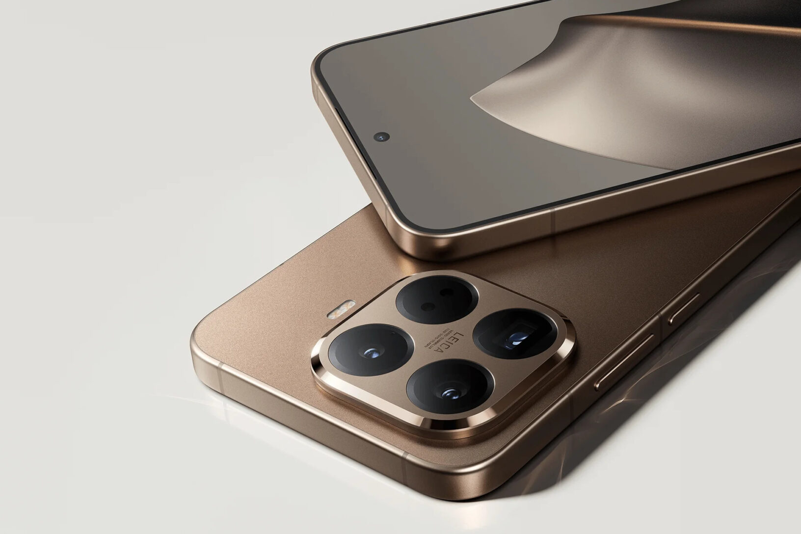 Face à Apple Xiaomi n'a plus le choix : il fait -40% sur le nouveau 15T ...
