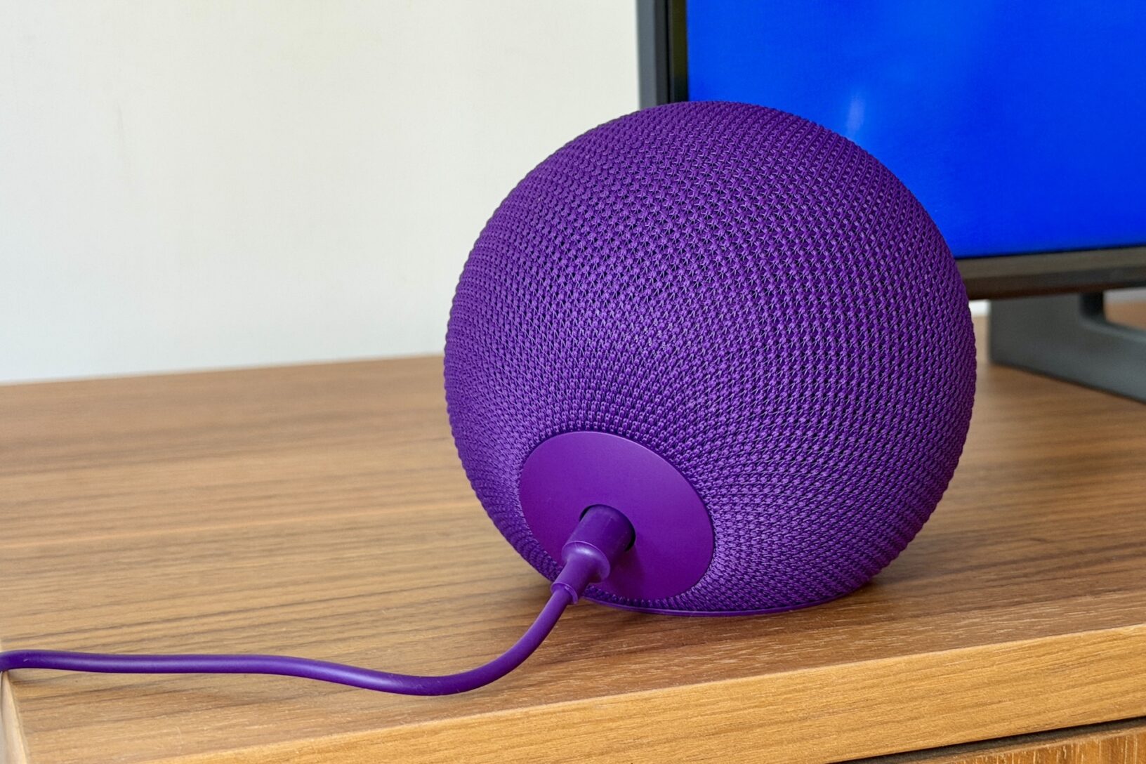 Test Echo Dot Max : notre avis sur la petite enceinte d'Amazon