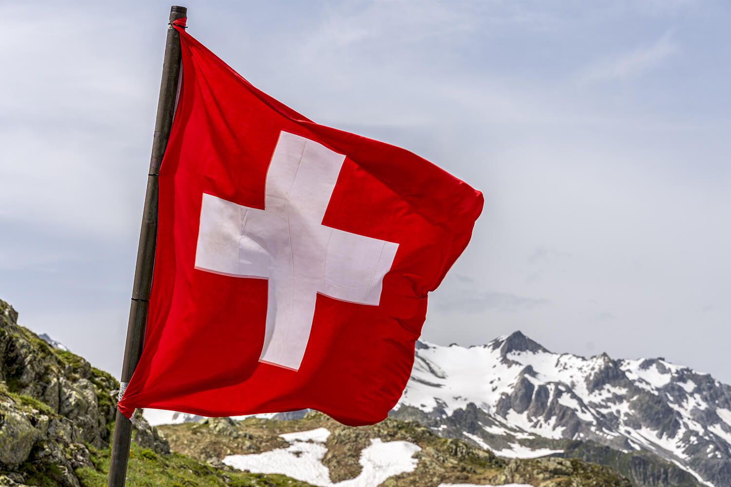 Cómo obtener una dirección IP suiza desde cualquier lugar